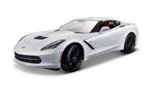 maisto 1:18 2014 corvette stingray z51 diecast vehicle (colors may vary)