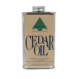 Giles & Kendall Cedar Oil 8 OZ CAN (A)