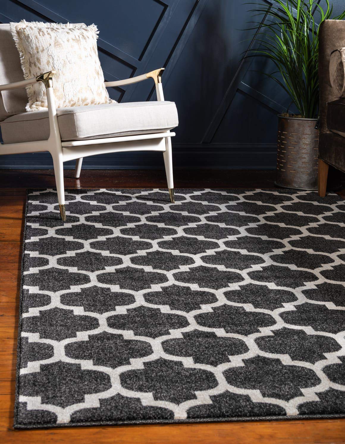 Unique Loom Trellis Collection Area Rug - Philadelphia (5' 1" x 8' Rectangle Black/Beige)