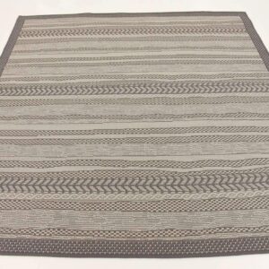 Unique Loom Outdoor Border Collection Area Rug - Lines (6' 1" Square, Gray/ Silver)