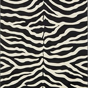 Unique Loom Wildlife Collection Area Rug - Okapi (7' 1" x 10' Rectangle Black/Cream)