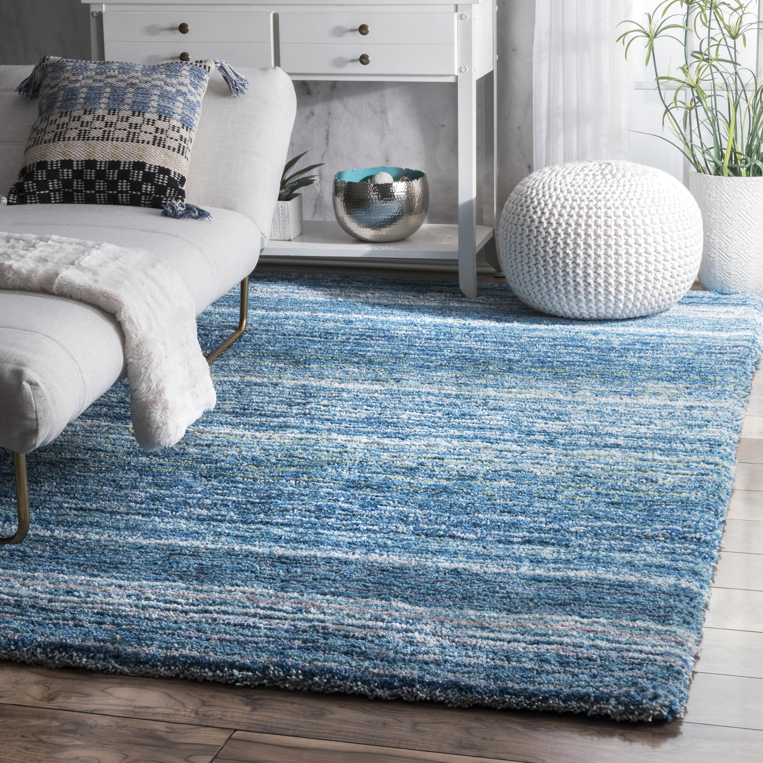 nuLOOM Classie Hand Tufted Shag Area Rug, 5' x 8', Sky Blue