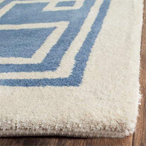 SAFAVIEH Bella Collection 2'6" x 4' Blue/Ivory BEL132A Handmade Premium Wool Accent Rug