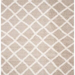 SAFAVIEH Dallas Shag Collection Area Rug - 5'1" x 7'6", Beige & Ivory, Trellis Design, Non-Shedding & Easy Care, 1.5-inch Thick Ideal for High Traffic Areas in Living Room, Bedroom (SGD258D)