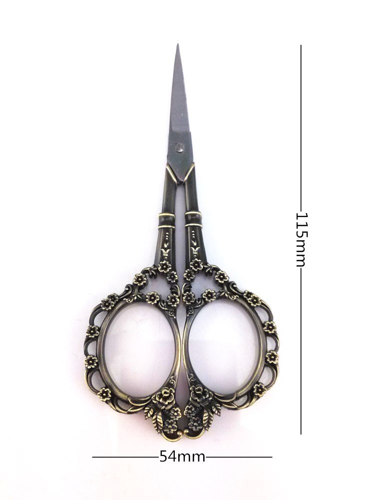 Yueton Vintage Europea Style Plum Blossom Needlework Embroidery Scissors (Bronze)