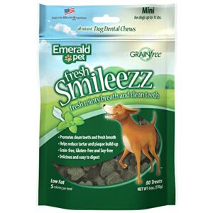 emerald pet fresh smileezz grain free dog dental treats — minty fresh breath and clean teeth for puppies and small dog breeds — made in usa mini, 6 oz