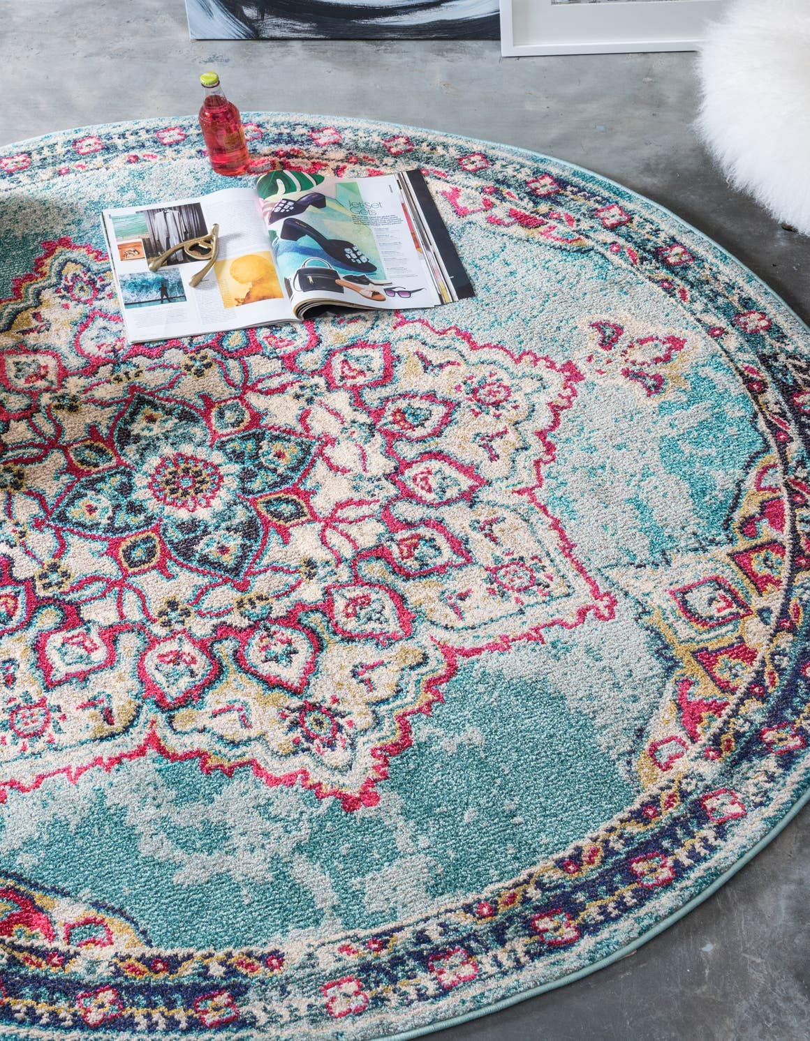 Unique Loom Medici Collection Floral Medallion Traditional Vintage Light Blue Round Rug (8' 0 x 8' 0)