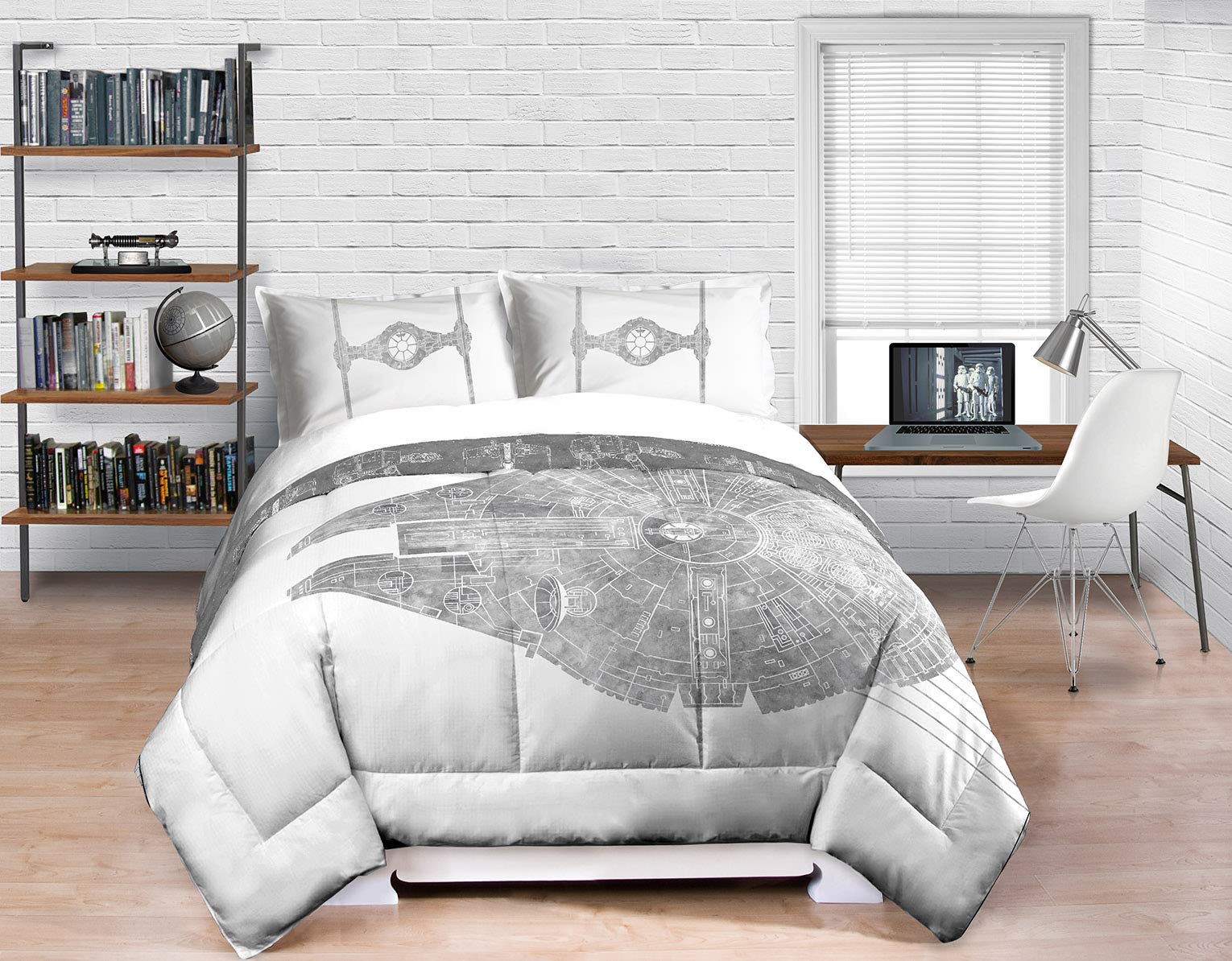 Star Wars Classic Twin/Full Comforter Set