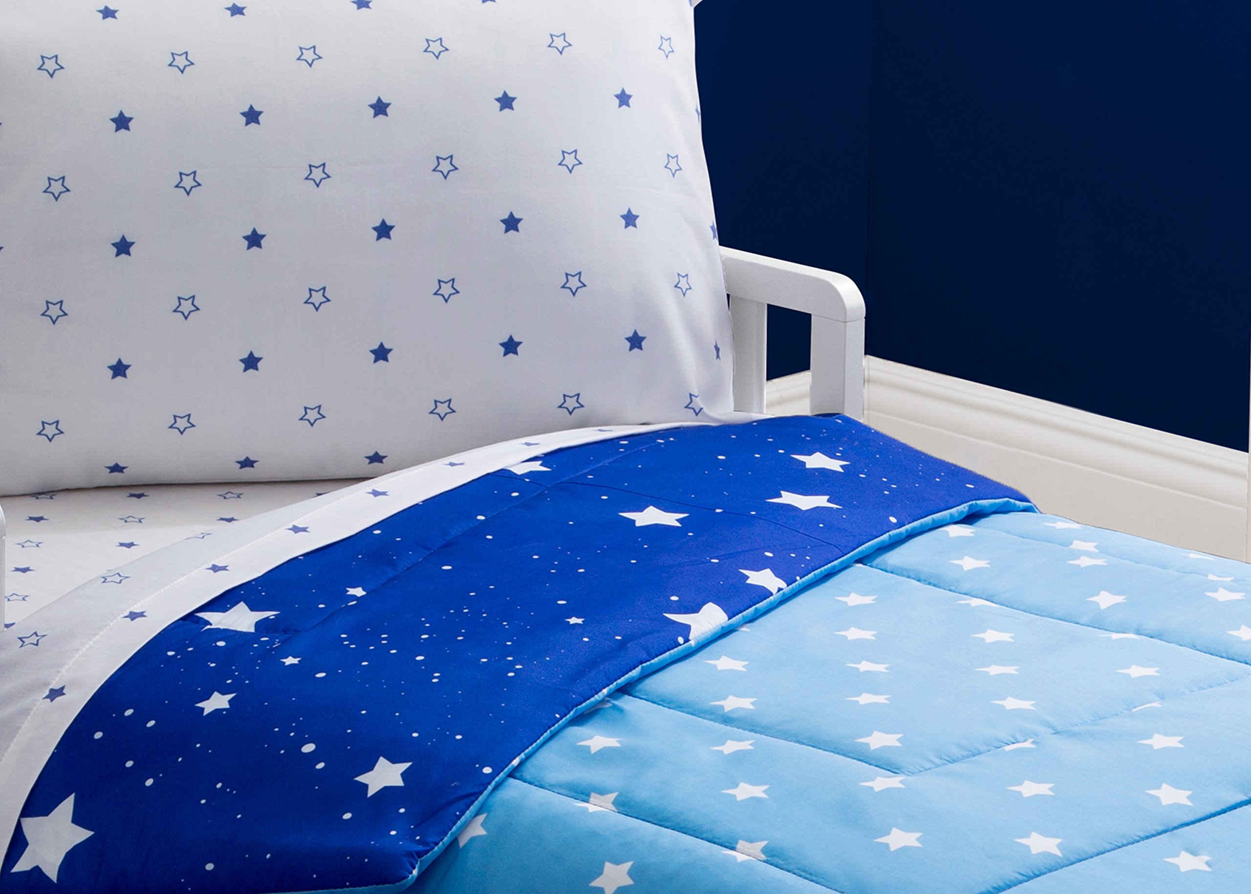 Delta Children 4 Piece Toddler Bedding Set for Boys - Reversible 2-in-1 Comforter - Includes Fitted Comforter to Keep Little Ones Snug, Bottom Sheet, Top Sheet, Pillow Case - Blue Stars