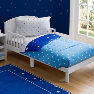 Delta Children 4 Piece Toddler Bedding Set for Boys - Reversible 2-in-1 Comforter - Includes Fitted Comforter to Keep Little Ones Snug, Bottom Sheet, Top Sheet, Pillow Case - Blue Stars