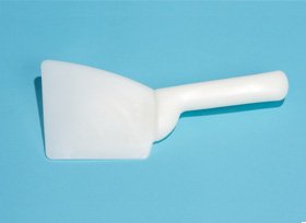 4" x 4 1/4" plastic dough scraper w/ 5" handle