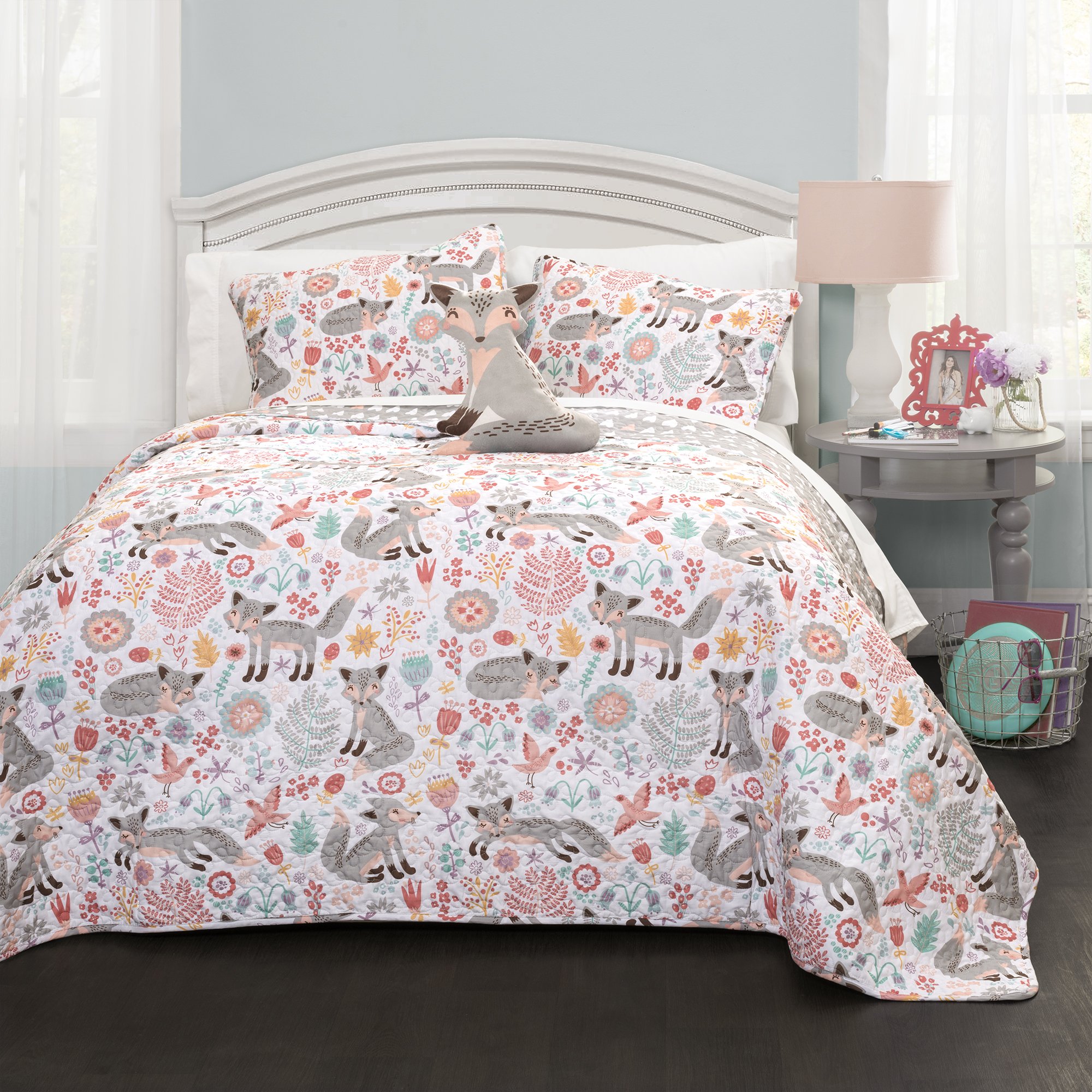 Lush Decor Pixie Fox Reversible Quilt Set, 4 Piece Set, Full/ Queen, Gray & Pink - Bedding Sets For Girls - Whimsical Quilt For Kids & Toddlers - Floral & Heart Print - Woodland Bedroom Decor