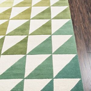 Novogratz by Momeni Rugs Delmar Collection Agatha Side Triangles Area Rug, 5'0" x 8'0", Lime Green (DELMADEL-6LIM5080)