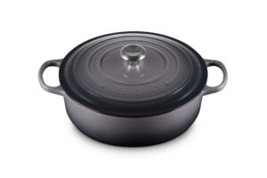 le creuset enameled cast iron signature round wide dutch oven, 6.75 qt., oyster