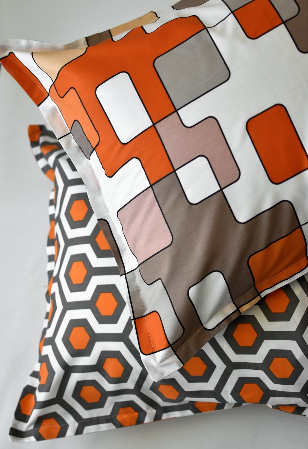 Minimal Style Geometric Shapes Duvet Quilt Cover Scandinavian Midcentury Modern Geo Print 100-percent Cotton Bedding Set Soft Casual Retro Mosaic Orange Blush Taupe King Full Queen or Twin (Twin)