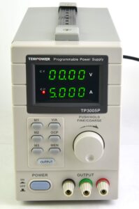 tekpower tp3005p programmable linear type variable regulated dc power supply, 0-30v at 0-5a