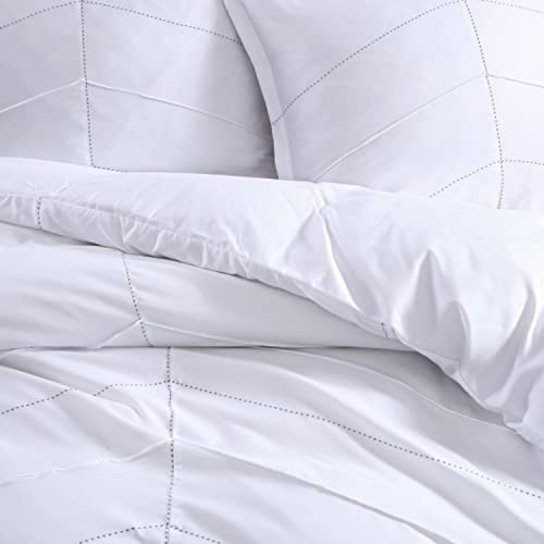 City Scene - King Size Duvet Cover Set, Smooth & Soft Bedding with Matching Shams, Modern Home Decor (Courtney White, King)