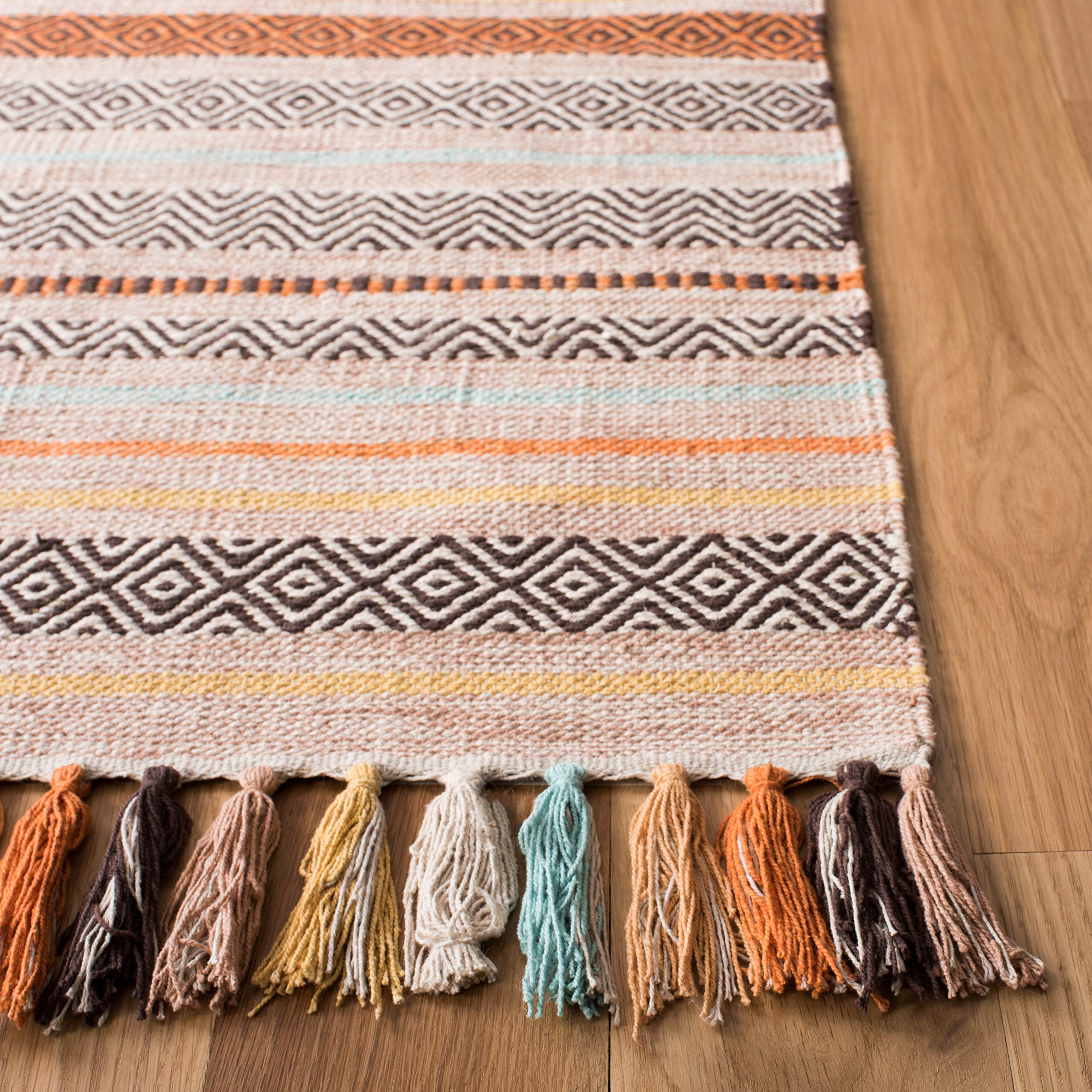 SAFAVIEH Montauk Collection Accent Rug - 3' x 5', Beige & Multi, Handmade Boho Stripe Fringe Cotton, Ideal for High Traffic Areas in Entryway, Living Room, Bedroom (MTK901A)