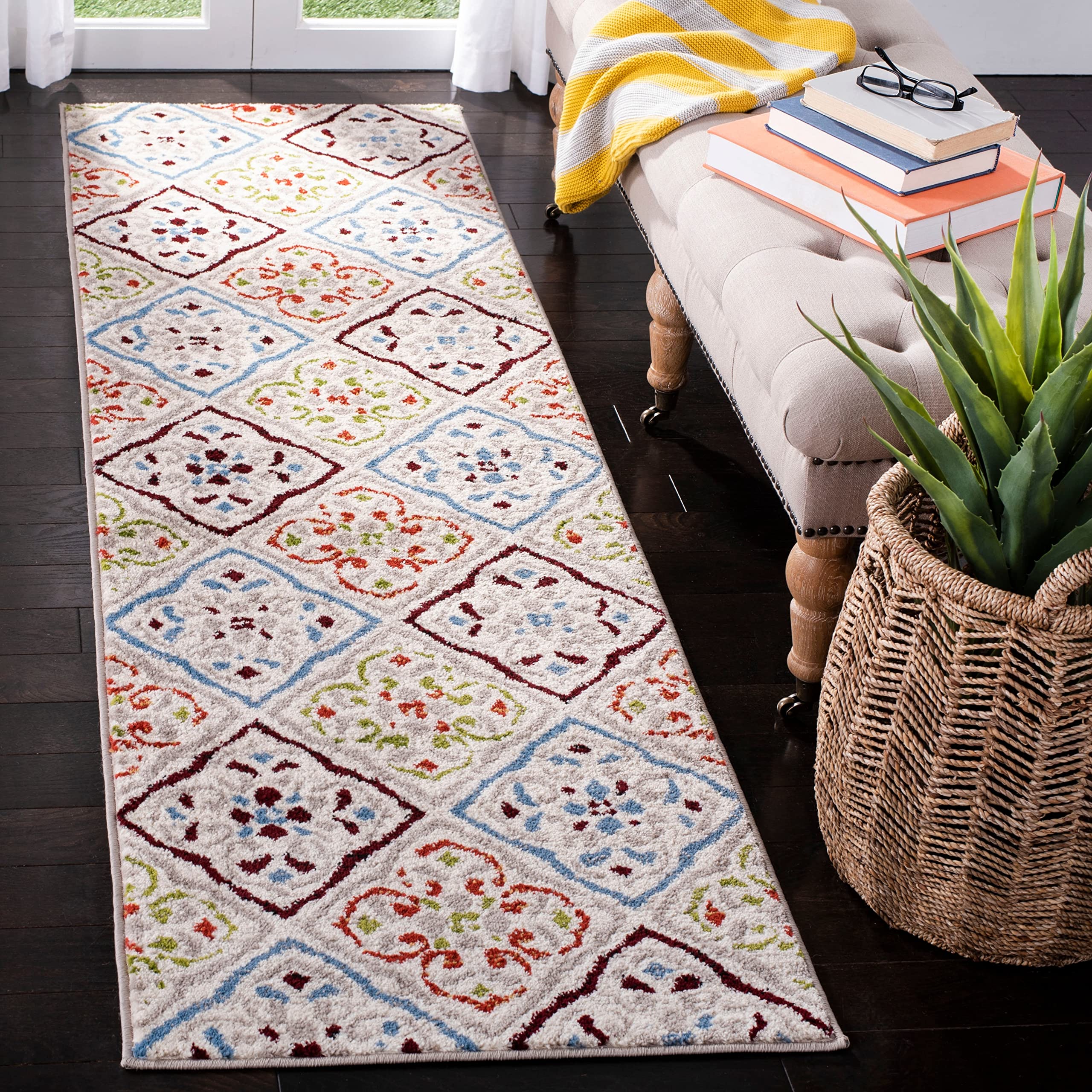 SAFAVIEH Sagamore Collection Area Rug - 8' x 10', Light Grey & Terracotta, Floral Trellis Design, Non-Shedding & Easy Care, Ideal for High Traffic Areas in Living Room, Bedroom (SAG425A)