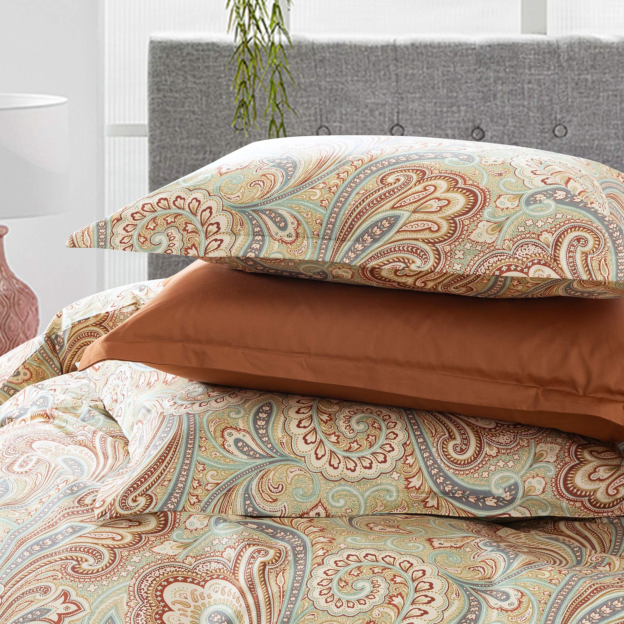 Eikei Boho Paisley Print Luxury Duvet Quilt Cover and Shams 3pc Bedding Set Bohemian Damask Medallion 350TC Egyptian Cotton Sateen (Rust, Queen)