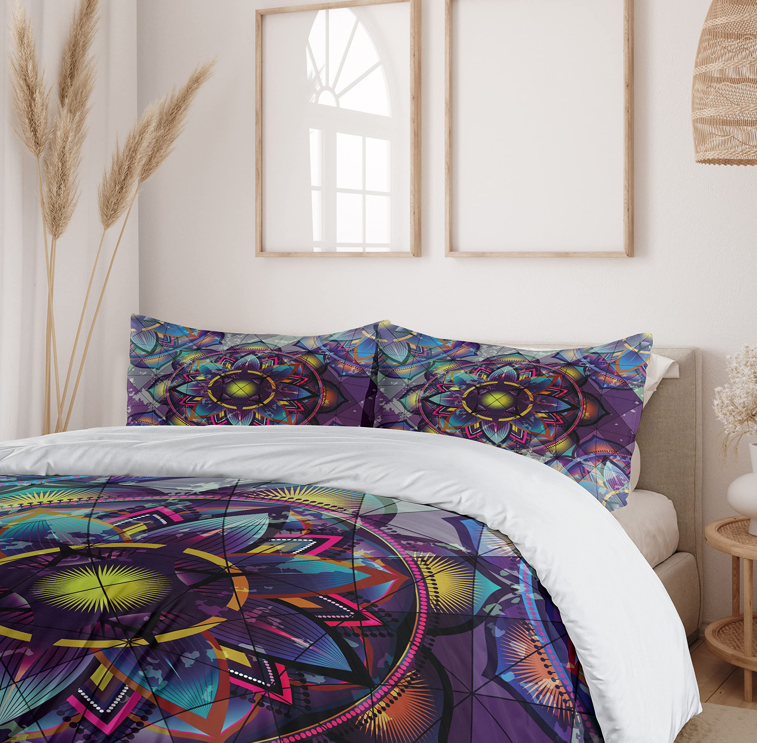 Ambesonne Lotus Duvet Cover Set, Psychedelic Surreal Geometry Mandala Background Futuristic Effects Print, Decorative 3 Piece Bedding Set with 2 Pillow Shams, King Size, Lilac Blue