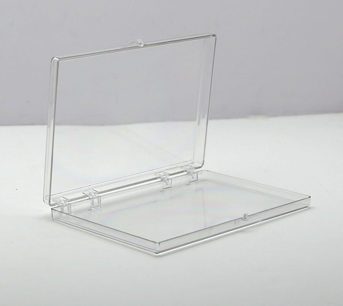 Clear Hinged Plastic Box 6" L x 4" W x 1/2" H - 4 Pieces Per Pack