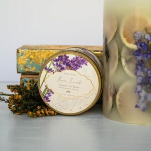 Rosy Rings Signature Tin Candle - Aromatherapy Fragrance Elegant Home Decor Gift Long Lasting 50 Hour Burn Botanical Floral Notes of Amber, Bergamot, Cedarwood, Eucalyptus, Musk (Roman Lavender)