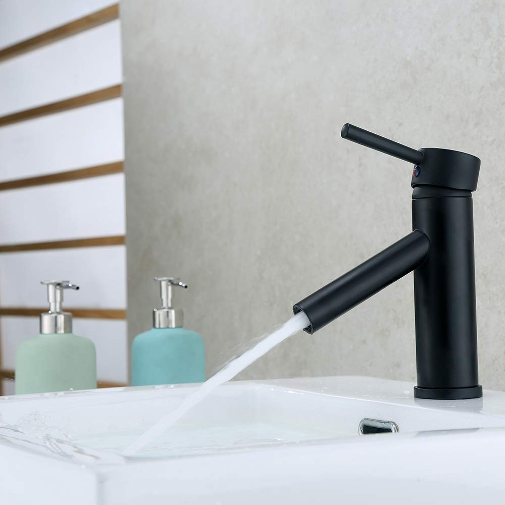 Derengge Single Handle Bathroom Sink Faucet,Matte Black Bathroom Faucet,Lavatory Faucet 1 Hole Installation,F-509A-MT