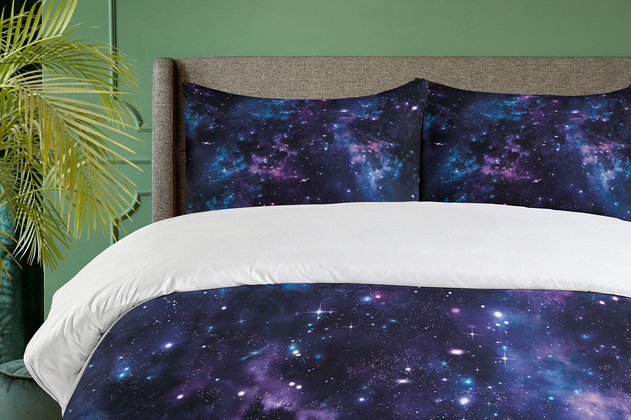 Ambesonne Space Duvet Cover Set, Mystical Sky with Star Clusters Cosmos Nebula Celestial Scenery Artwork, Decorative 3 Piece Bedding Set with 2 Pillow Shams, King Size, Blue