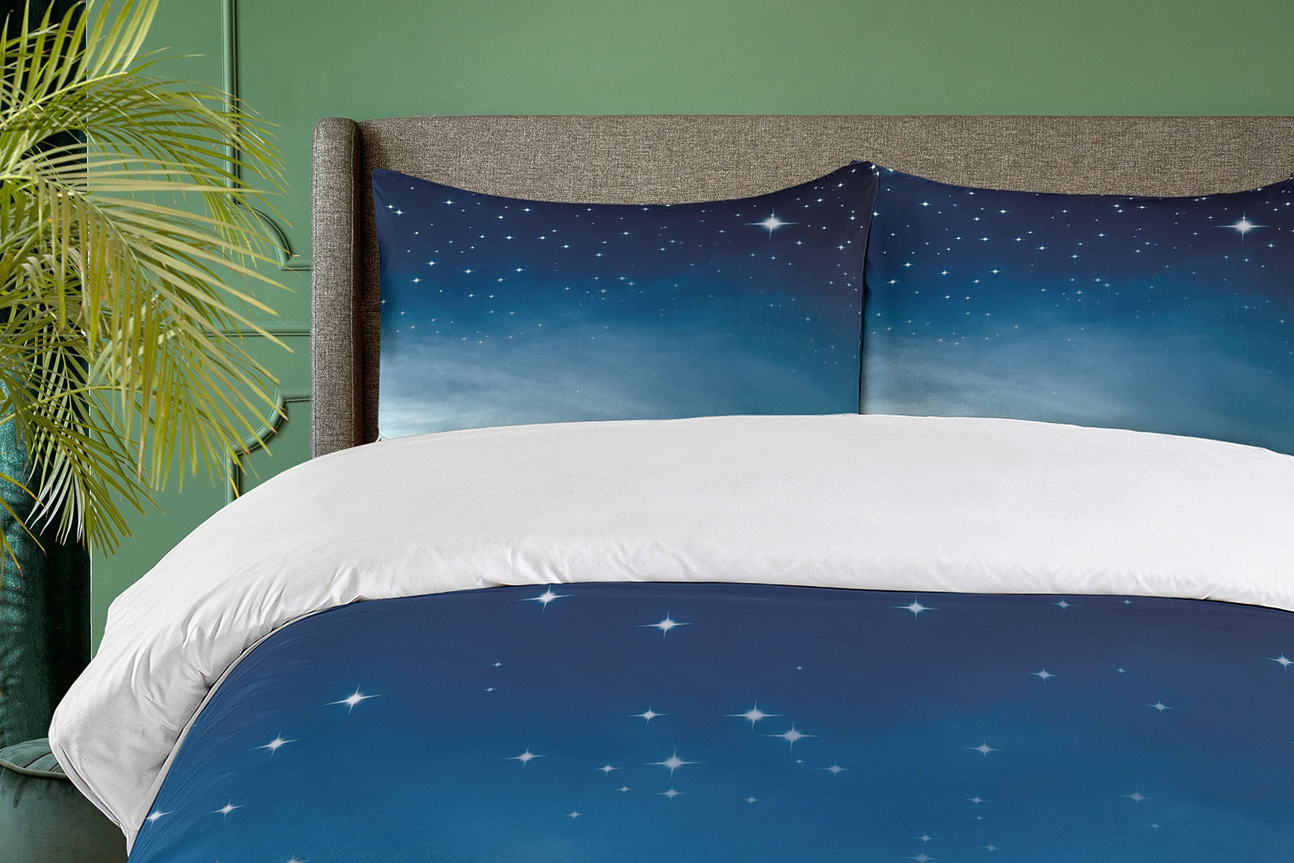 Ambesonne Night Duvet Cover Set, Ombre Inspired Sky Vibrant Stars Universe Astronomy Exploration, Decorative 2 Piece Bedding Set with 1 Pillow Sham, Twin Size, Pale Blue Dark Blue