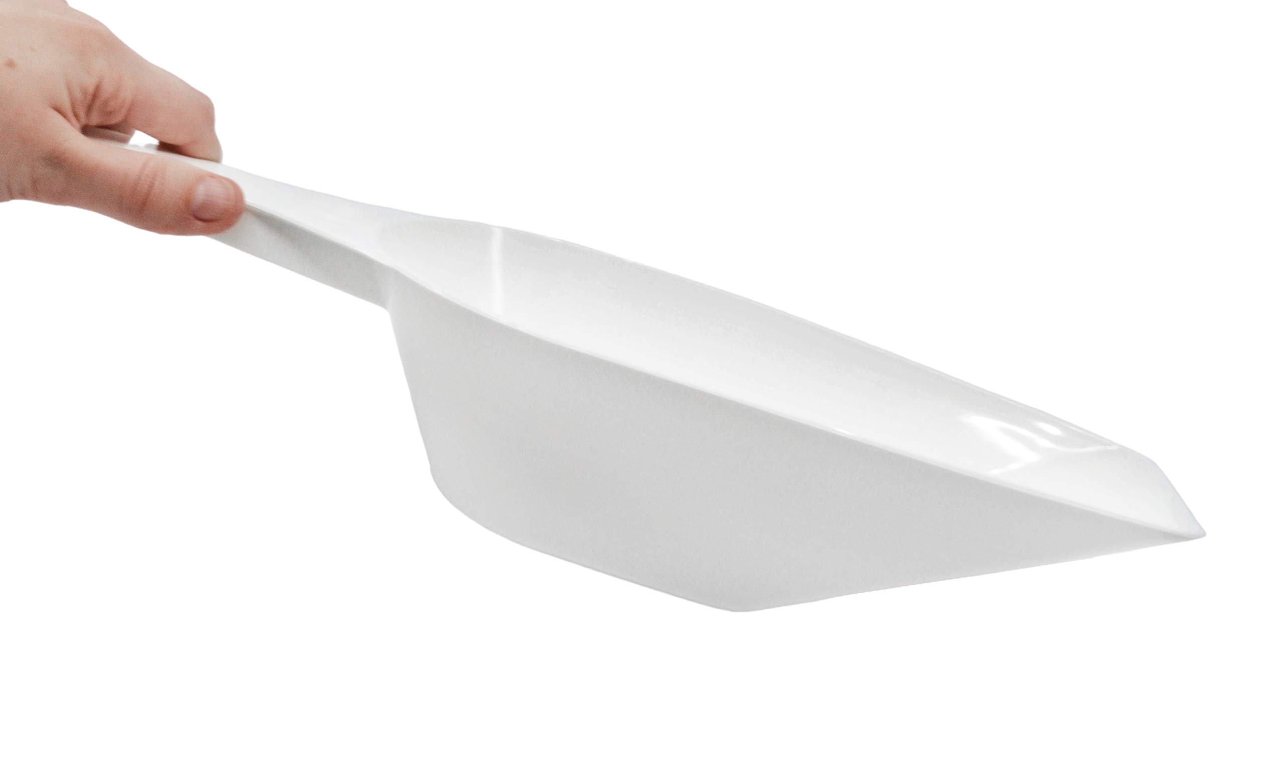 EISCO Scoop, 1000ml (33.8oz) - Polypropylene Plastic - Flat Bottom - Excellent for Measuring & Weighing - Autoclavable