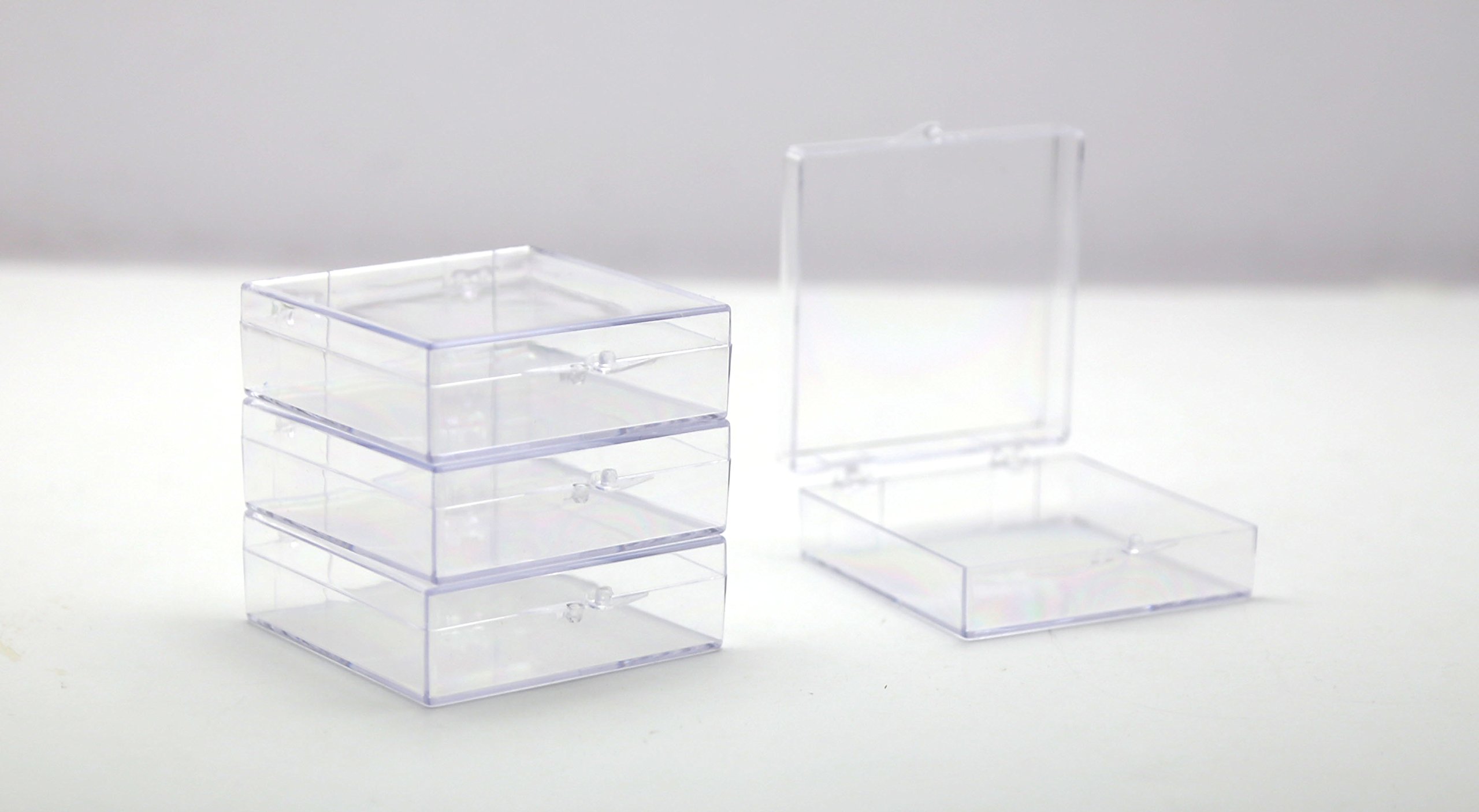 Clear Hinged Plastic Box 2 9/16" L x 2 9/16" W x 3/4" H - 20 Pieces Per Pack