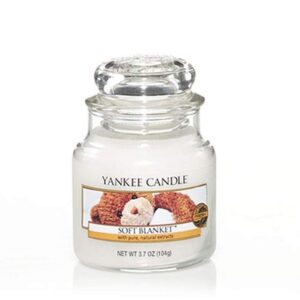 yankee candle small jar candle, soft blanket