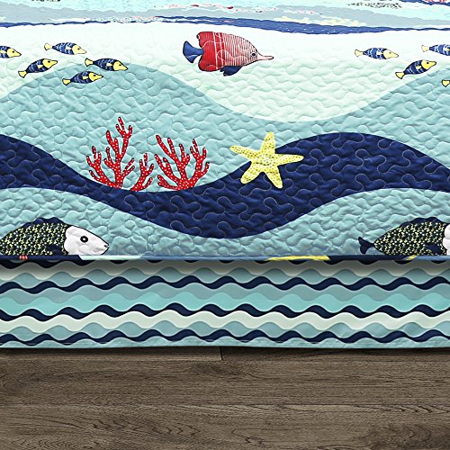 Lush Decor Sea Life Stripe 6 Piece Daybed Cover | Ocean Beach Fish Bedding Set Includes Bed Skirt, Pillow Shams and Cases 75" X 39", Blue