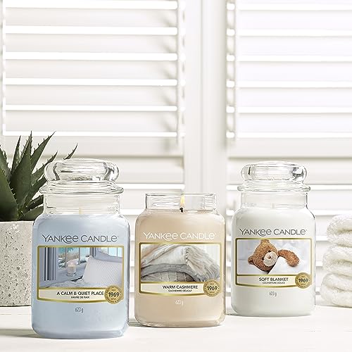 Yankee Candle A Calm and Quiet Place Jar, Grey, 10.7 x 10.7 x 16.8 cm