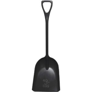 one piece poly d handle scoop