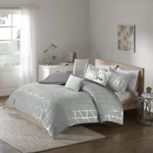 intelligent design raina duvet set metallic print geometric style embroidered toss pillows modern trendy all season comforter cover bedding-set with matching sham, full/queen, grey/silver 5 piece