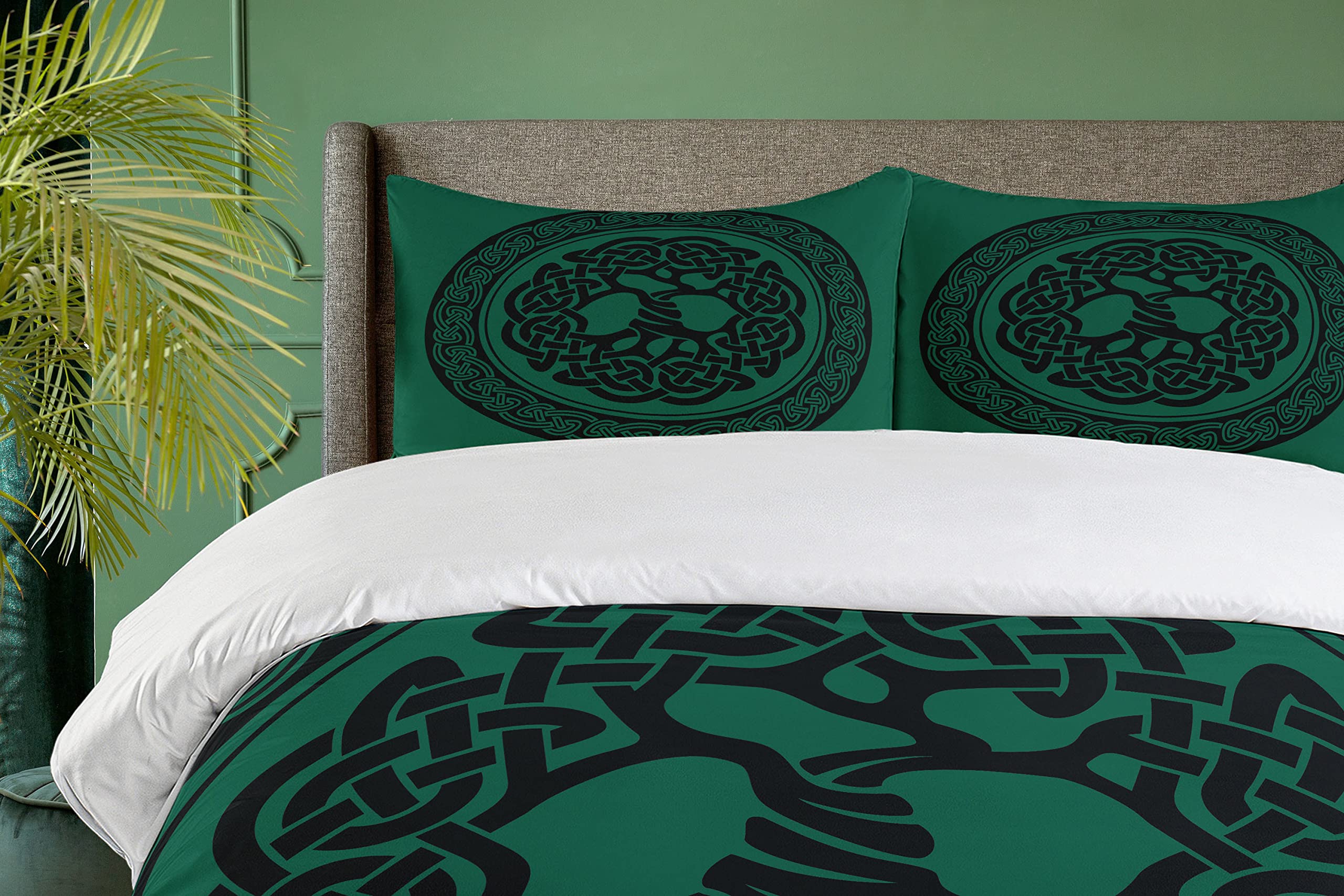 Ambesonne Celtic Duvet Cover Set, Monochrome Tree of Life Illustration Timeless European Motif, Decorative 3 Piece Bedding Set with 2 Pillow Shams, King Size, Forest Green Black