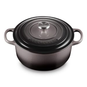 Le Creuset Enameled Cast Iron Signature Round Dutch Oven, 3.5 qt. , Oyster