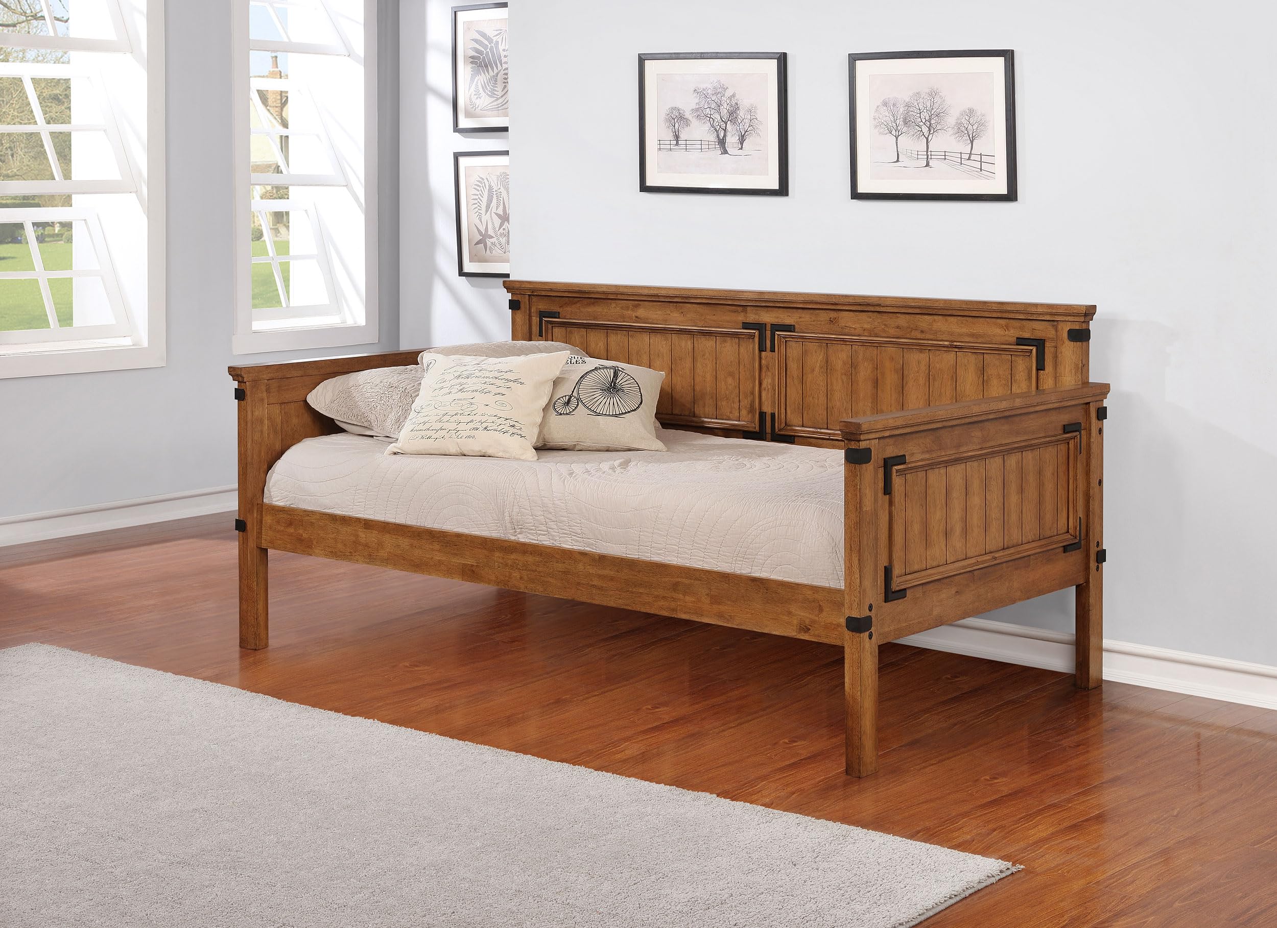 Coaster Home Furnishings Oakdale Farmhouse Wood Twin Size Daybed for Guestroom 38-inch Headboard Bedroom Lounger Rustic Honey 300675