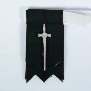 Traditional Scottish Black Watch 8 Yard Tartan Kilt 40