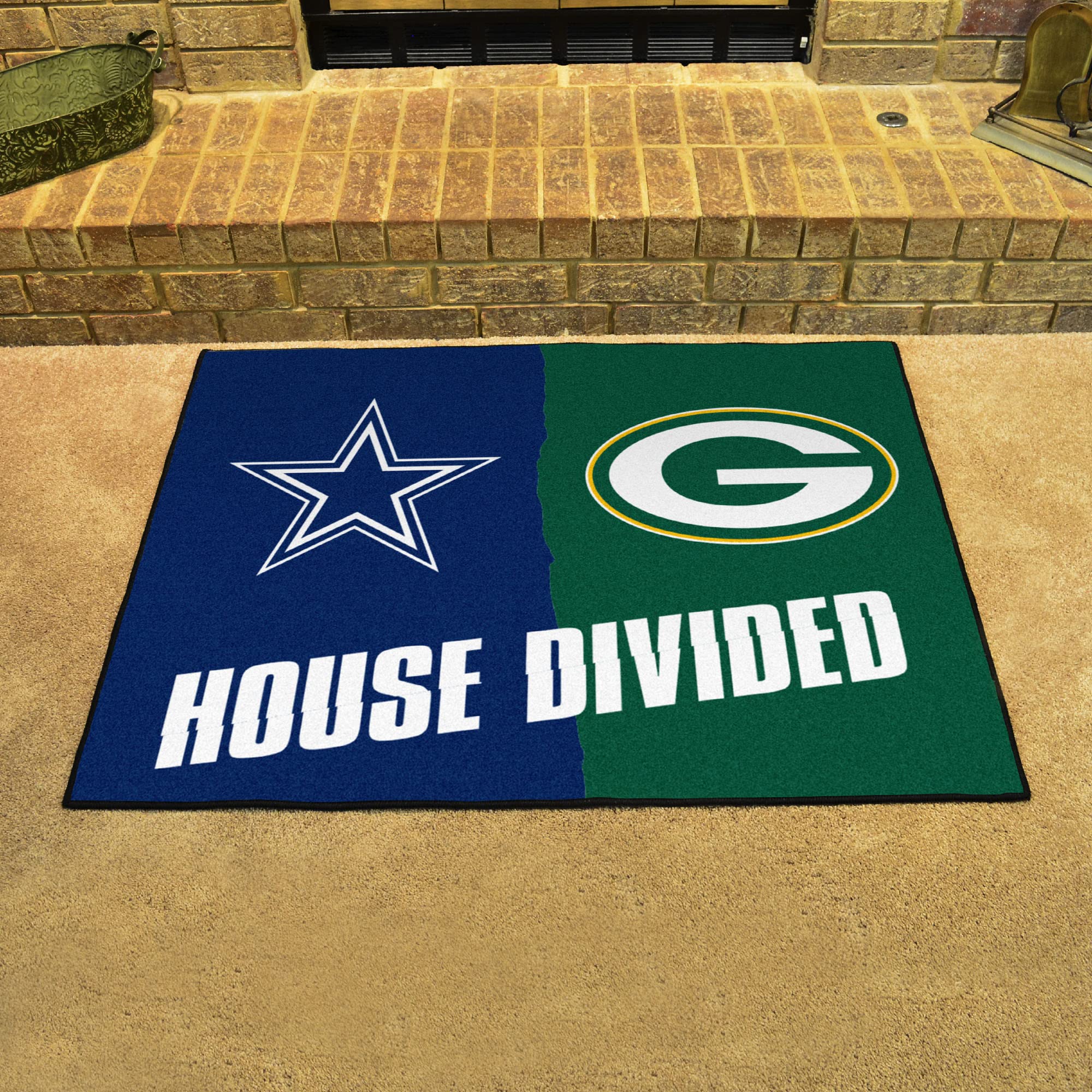 FANMATS 21804 NFL Packers / Cowboys House Divided Rug