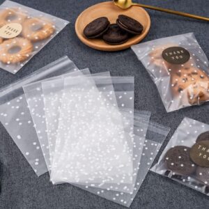 YunKo 200PACK Self Sealing Cellophane Bags Clear Cookie Bags for Gift Giving Treat bags for Packaging Cookies,Candy,Gifts(White Polka Dot,4x4Inches)