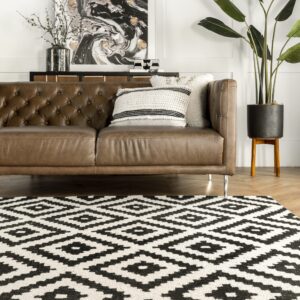 nuLOOM Kellee Hand Tufted Geometric Wool Accent Rug, 3x5, Black