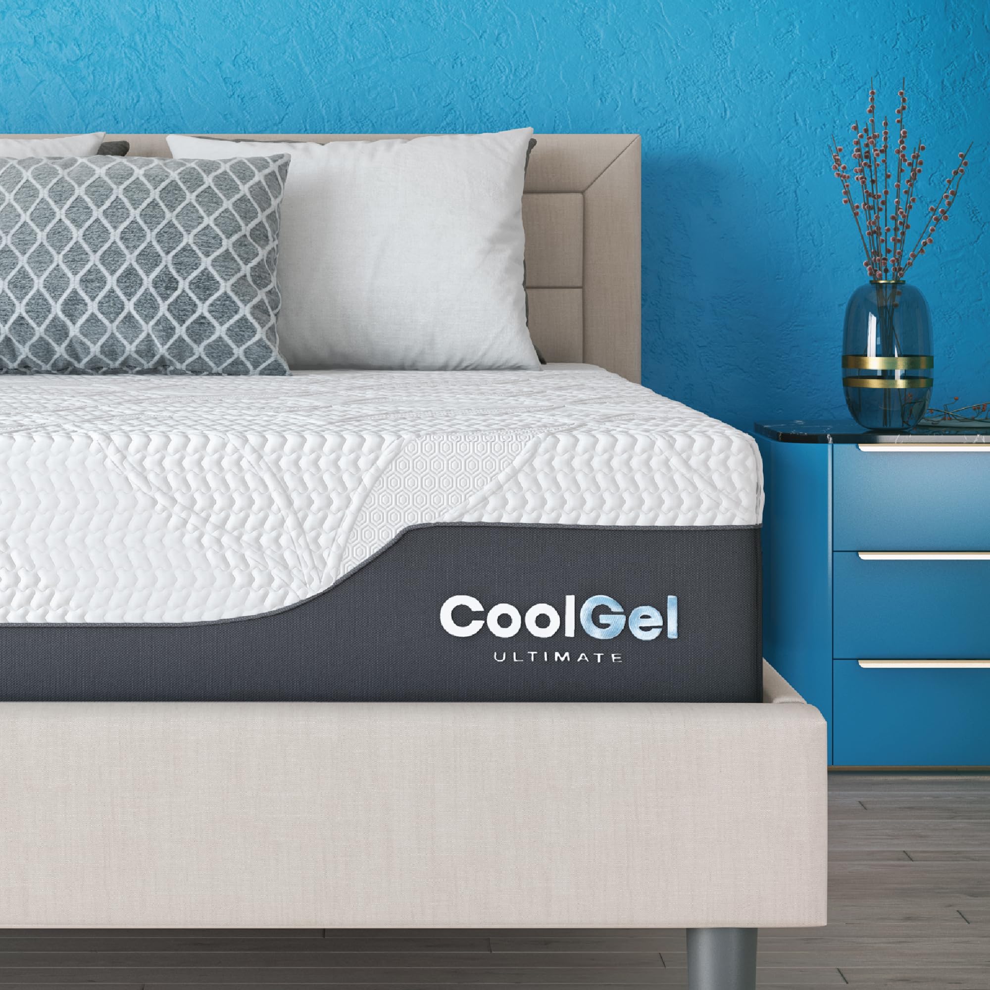 Cool Gel Memory Foam 14-Inch Mattress with Bonus Pillow, CertiPUR-US Certified, Mattress in a Box, Twin XL, White