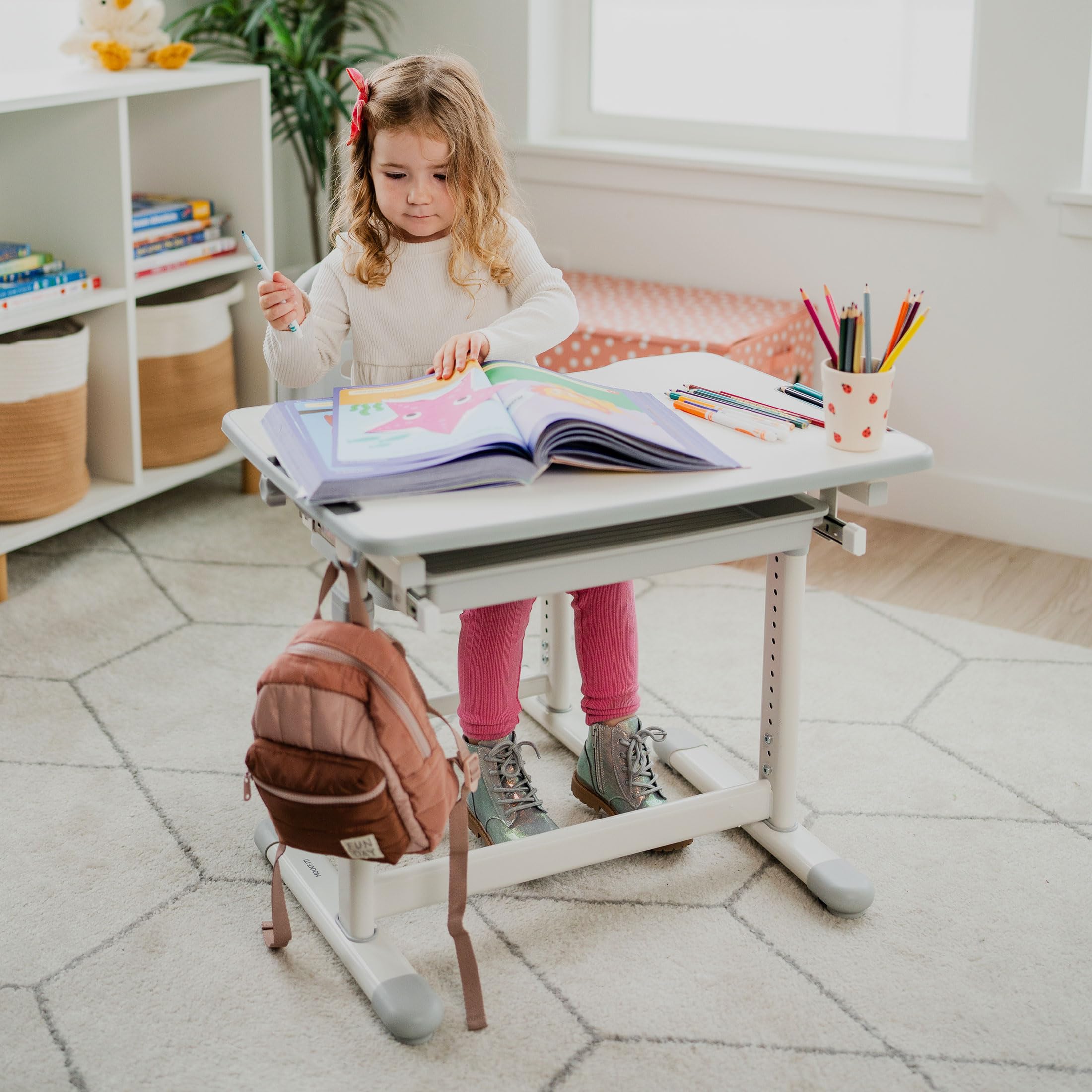 Mount-It! Kids Desk and Chair Set Height Adjustable up to 30" Ergonomic Kids Desk School, Kids Table and Chairs for Student 26" x 18" Tabletop with Pencil Drawer, 3-10 Age Children, Grey