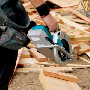 Makita XSH01Z-R 18V X2 LXT Cordless Lithium-Ion Cordless 7-1/4 in. Circular Saw (Bare Tool) (Renewed)