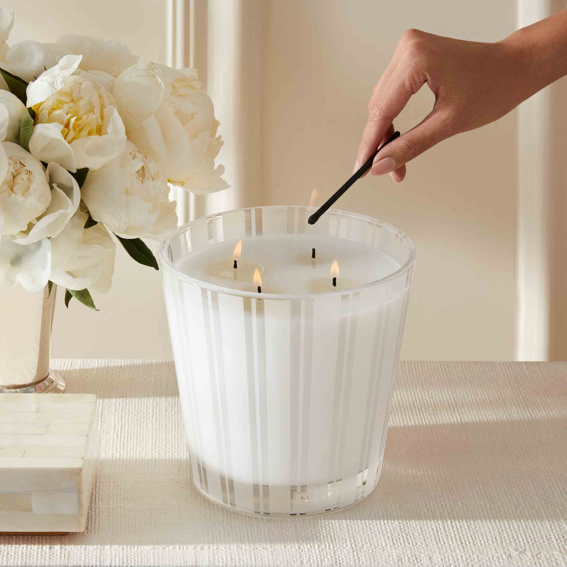 NEST Fragrances Bamboo Luxury Candle