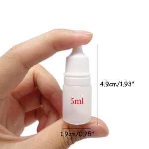 Honbay 30PCS 5ML Plastic Empty Squeezable Dropper Bottles Portable Eye Drop Bottle Containers Eye Liquid Dropper Bottle with Screw Cap and Plug (White)