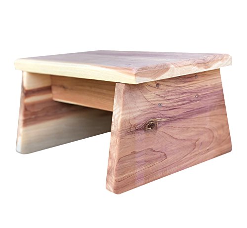 Vundahboah Amish Goods Cedar One Step Stool (Straight Leg Style)